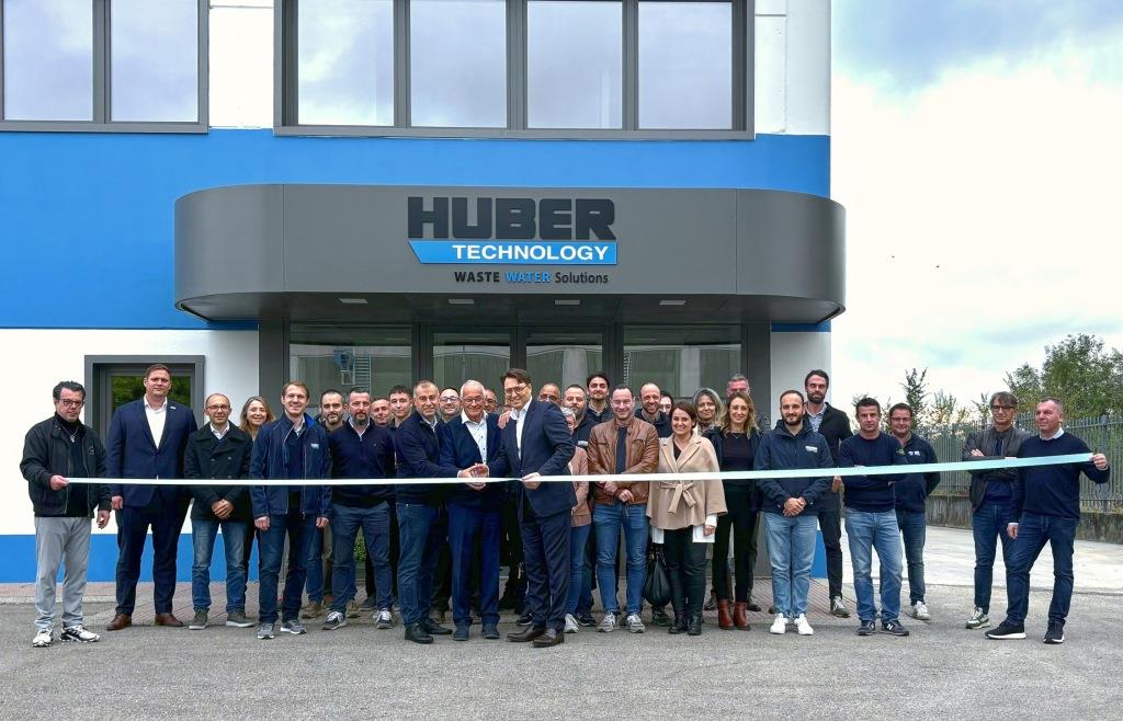 Huber SE wächst international: Firma aus Berching weiht neuen Standort ...