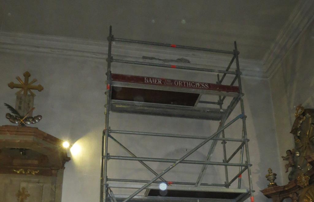 Kirche St. Rupert in Brennberg: Komplettsperrung drohte – Jetzt kommt Innensanierung früher