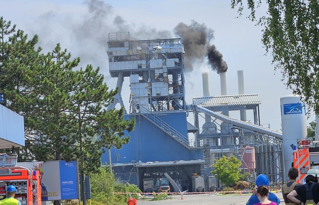 Nach Großbrand: Firma Eckart investiert gewaltig in den Standort ...