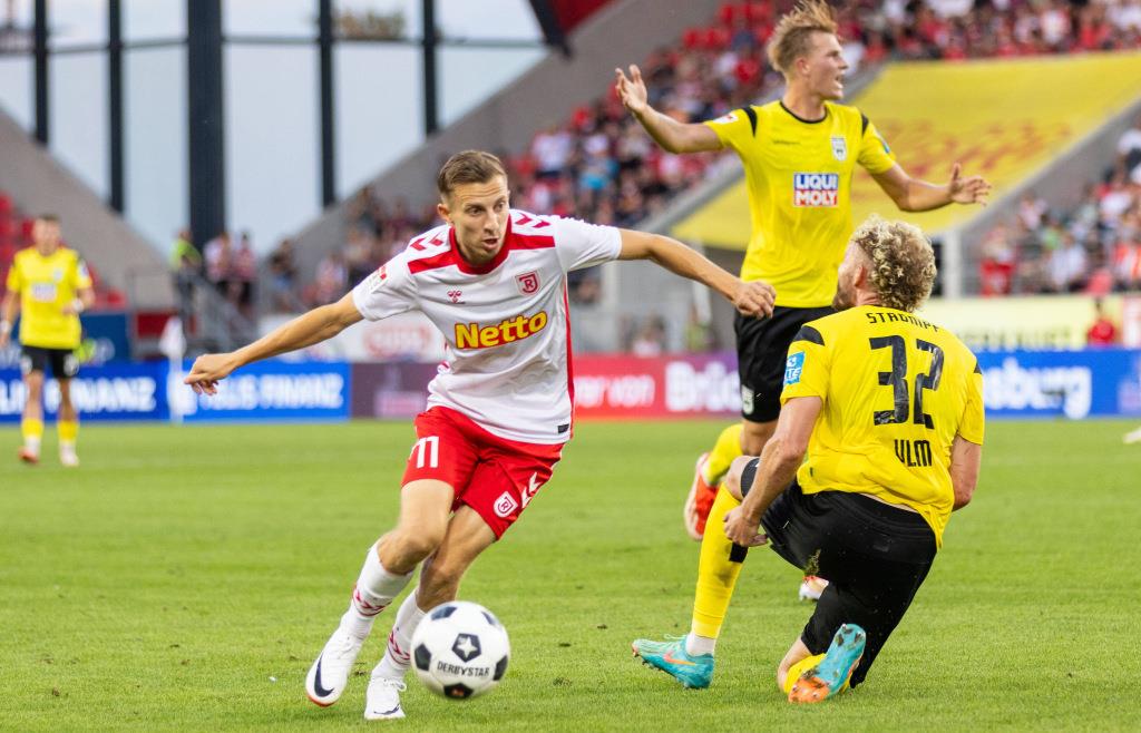 Neuzugang in Lauerstellung: Nico Ochojski hofft noch auf den Durchbruch ...