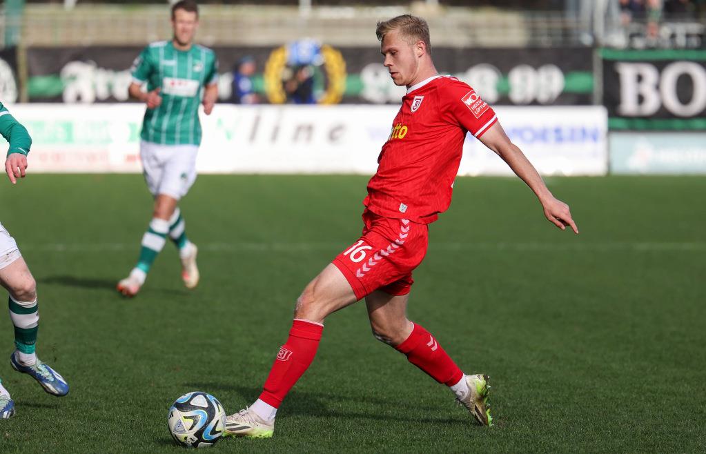 Jahn-Duo auf Länderspielreise: Bei Louis Breunig war es turbulent