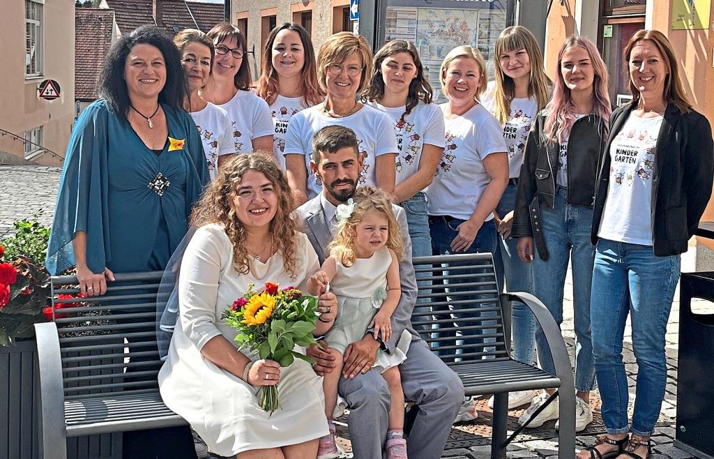 Herzlicher Empfang für frisch Vermählte Sophie und Nico Vorhauer