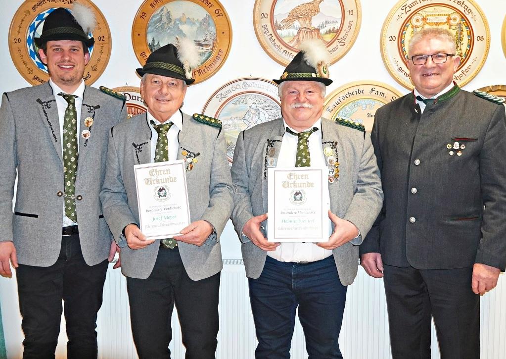 Steinadlerschützen ernennen zwei Ehrenschützenmeister