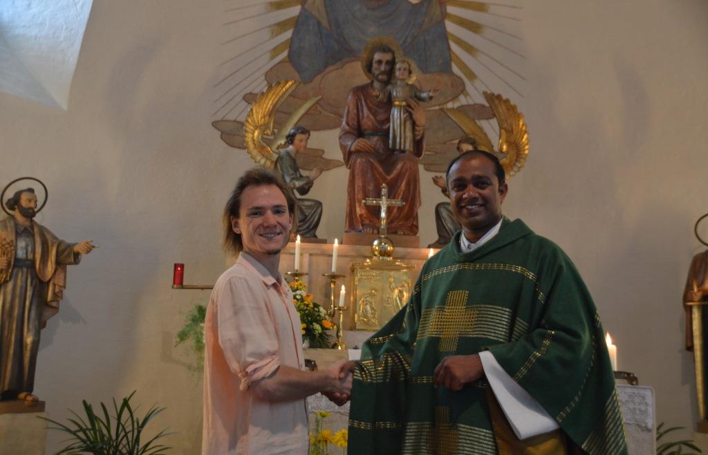 Abschied mit viel Musik für Pater Arul