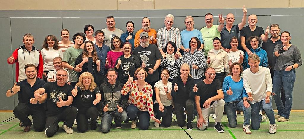 Boogie-Babies tanzen Boogie-Woogie