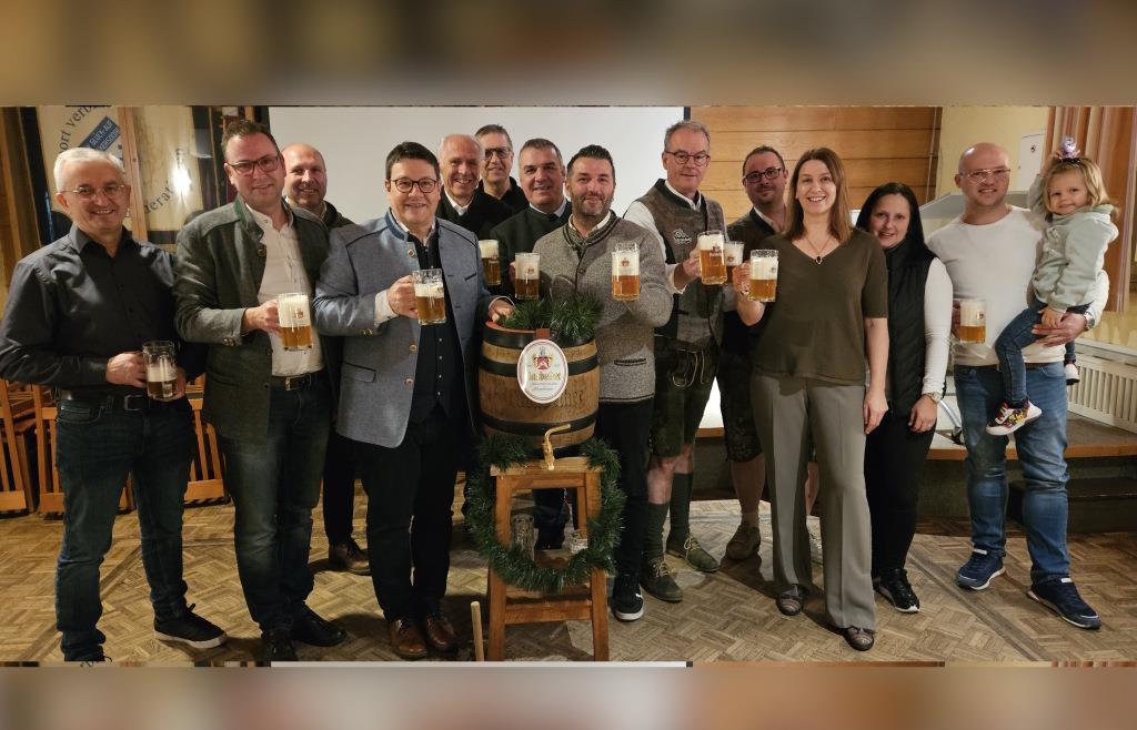 Bierprobe: So viel kostet die Maß Bier heuer am Wackersdorfer Volksfest