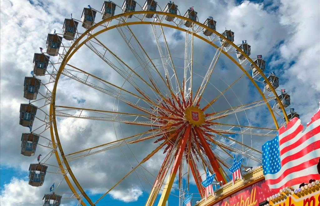 Heiratsantrag in der Gondel: Das Riesenrad von Familie Willenborg auf ...