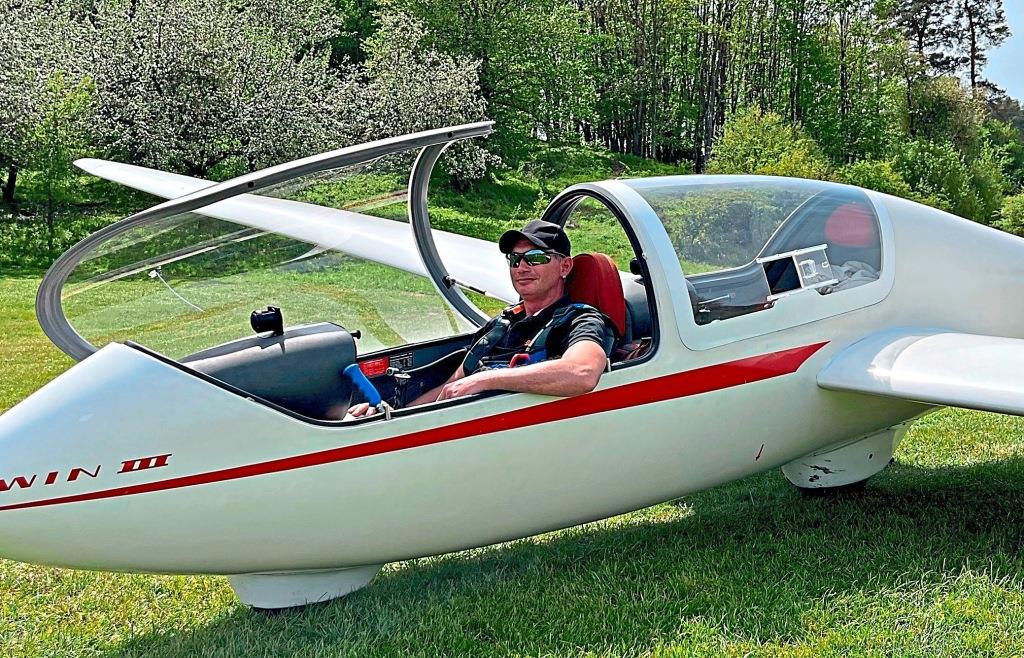 Amberger Segelflieger starten Saison – Linus Jekal legte 624 Kilometer ...