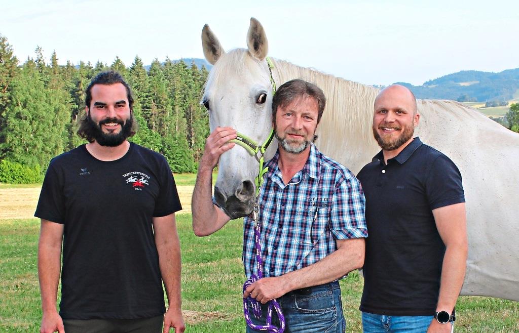 Dem Trenck-Trio Werner Zellmer, Lawrence Gast und Christian Liegl auf ...