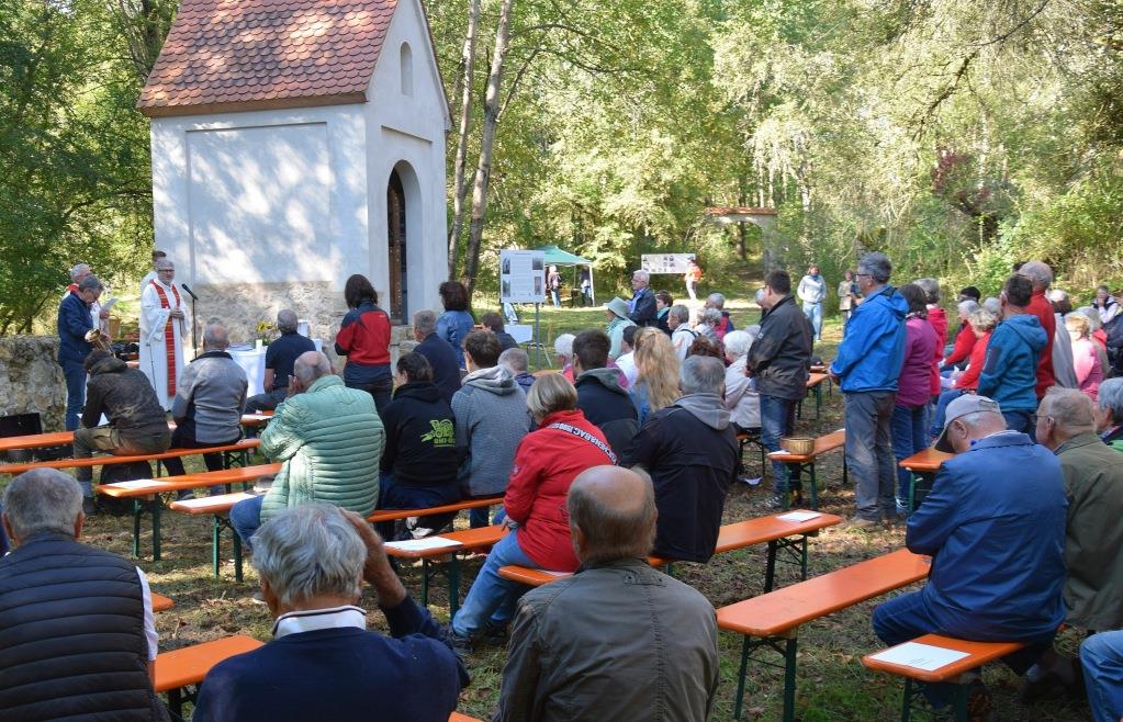 Erinnerungen an die alte Heimat im Truppenübungsplatz Hohenfels leben ...