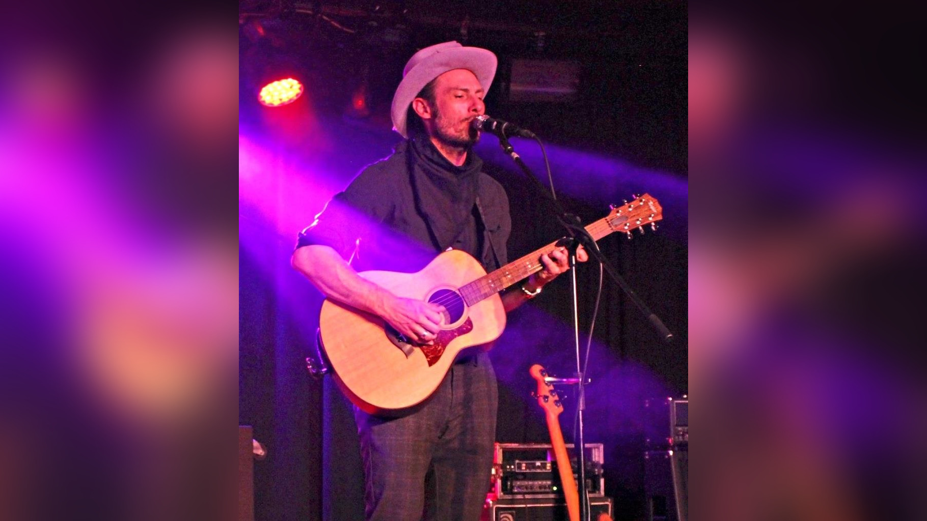 Befreundet trotz langer Reise: Bands aus Falkenstein und den USA treten ...