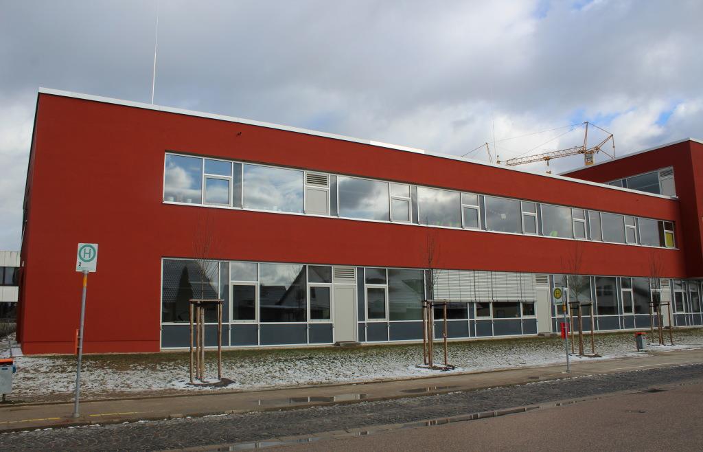 Cyber-Angriff: Schüler hacken das Gymnasium Neutraubling – Bis heute ...