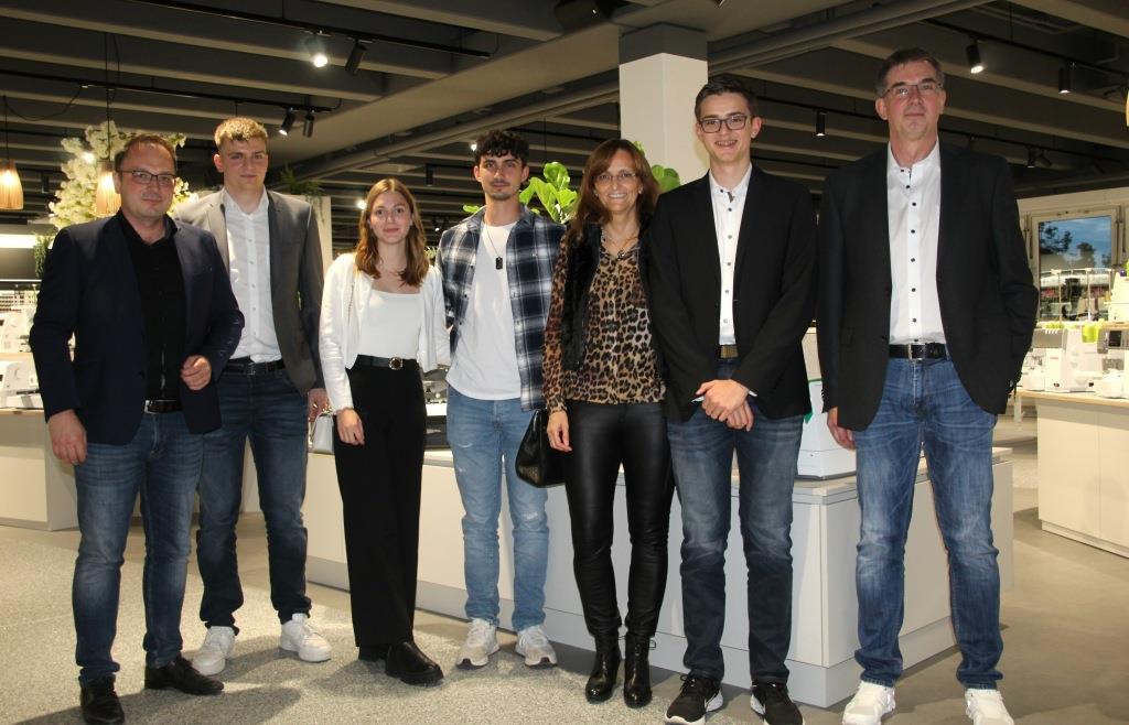 Nähparadies: Familie Diermeier feierte Pre-Opening des neuen nähParks ...