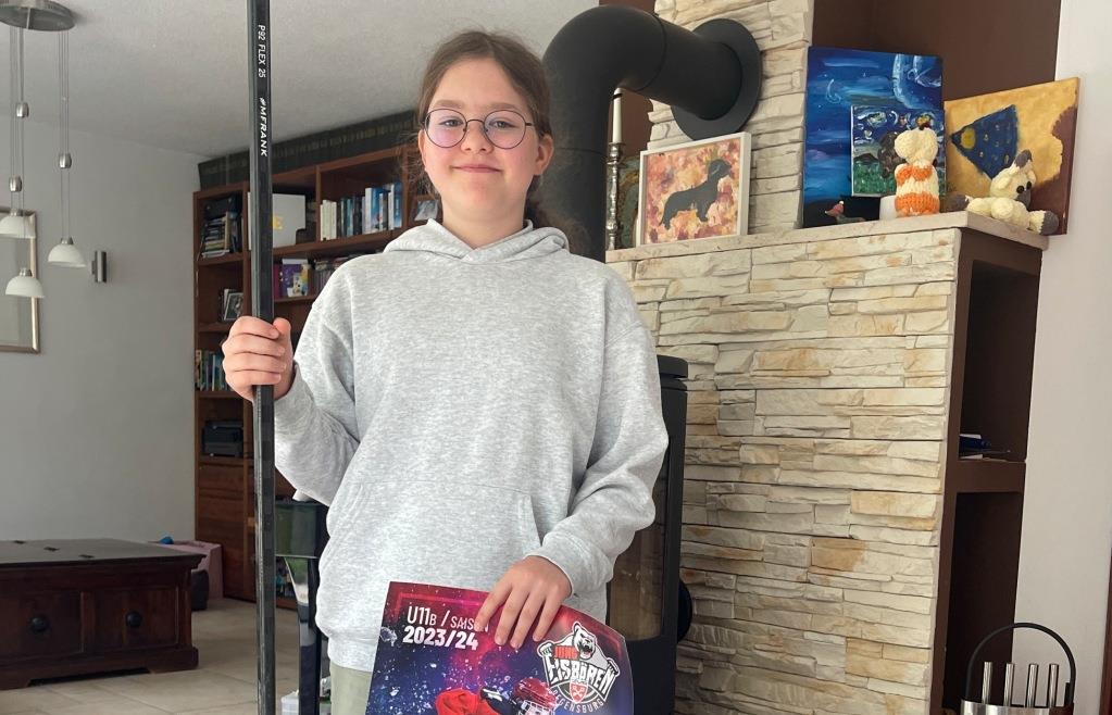 Jung-Eisbärin aus Steinberg zeigt Talent: Im Winter rast Magdalena ...