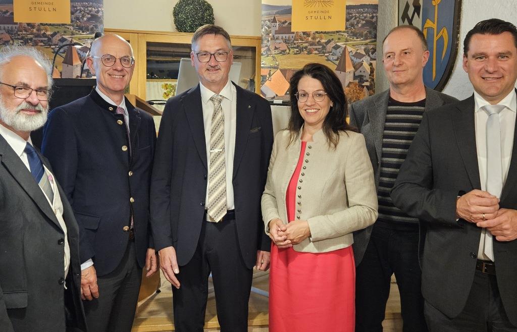 Vom Bergbau und der Landwirtschaft zur modernen Gemeinde: Stulln feiert ...
