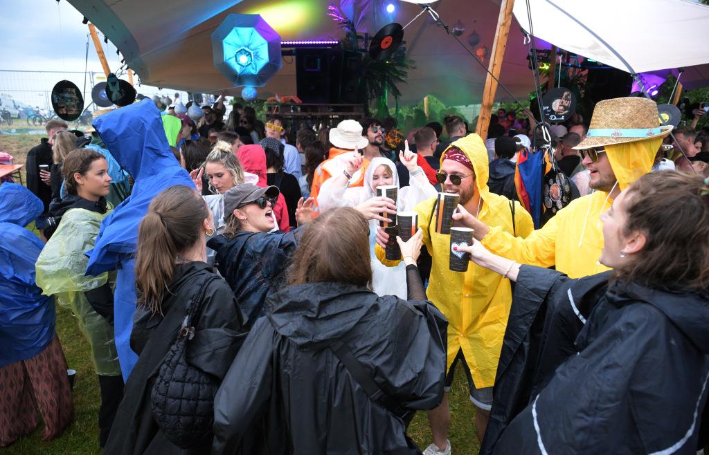 Bildergalerie zum Lumen Open Air 2024: So elektrisierend war die Party ...