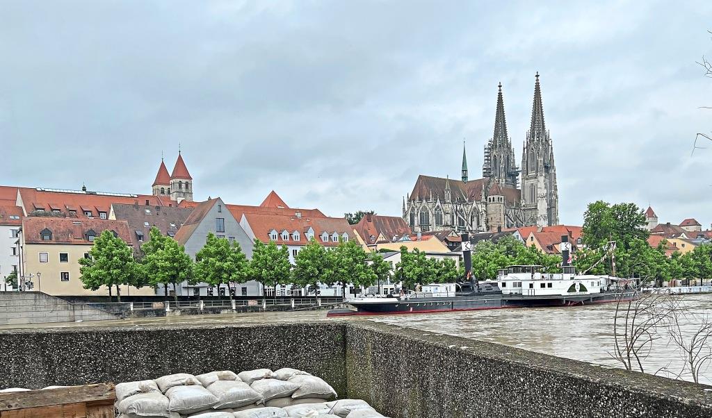 Hochwasserlage: Kelheim und Regensburg zittern – es bleibt angespannt