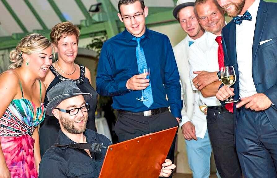 Unterwegs mit Block und Bleistift: Daniel Stieglitz erhielt besondere ...