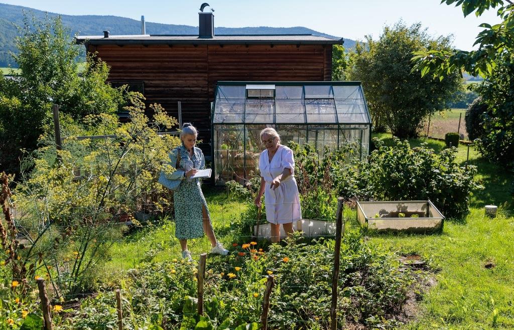Die grüne Oase von Sigrid Chardin aus Gleißenberg: Garten im Einklang ...