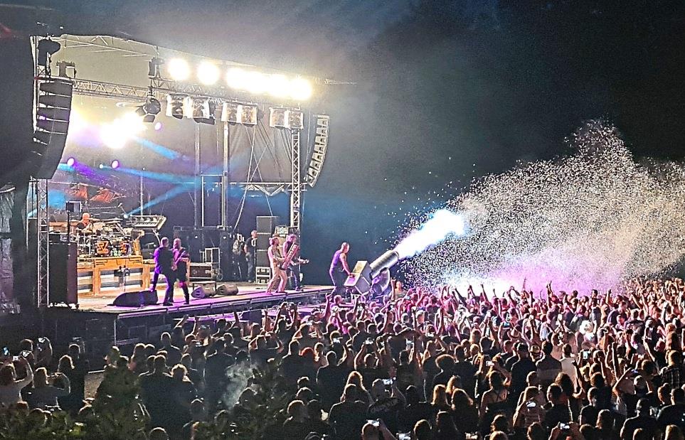 Drei Konzerte im Steinbruch: Symphonic Celebration, Stahlzeit und The Magic of Queen treten auf