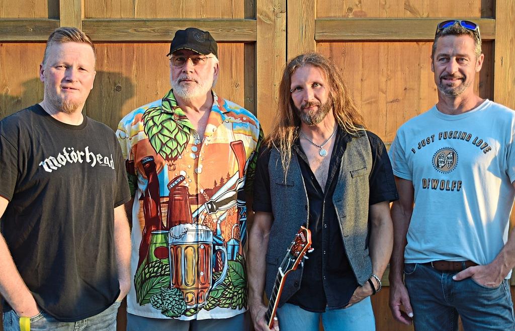 Diese Männer haben Bock auf Rock: „The BKC“ sorgt für noch mehr ...