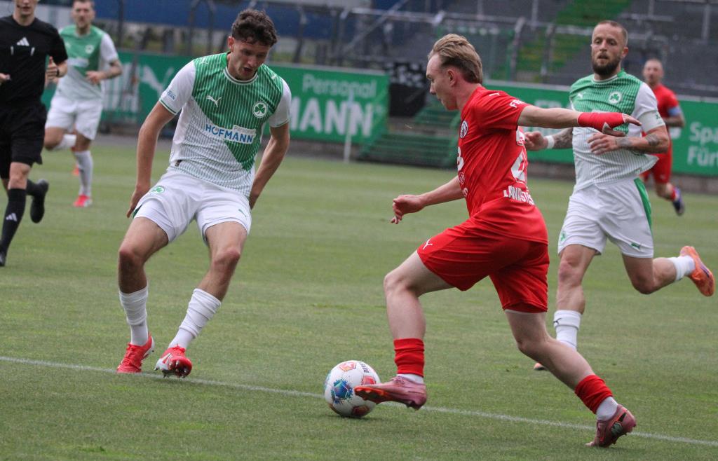 Regionalliga-Traum des ASV Cham ist geplatzt: 0:1-Niederlage im Fürther ...