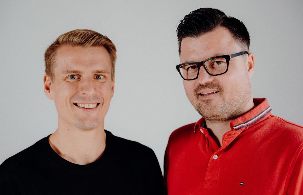 Auf der Consumenta feiern Jan und Michael mit ihrer Erfindung Messepremiere