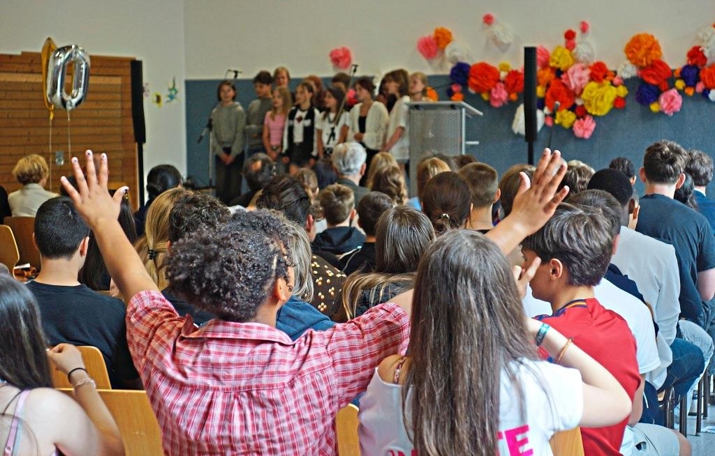 70 Jahre Realschule am Judenstein: Schule bekommt Titel „Schule ohne ...