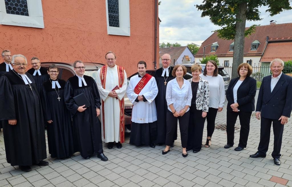 Neuer evangelischer Pfarrer in Furth im Wald: Michael Rummel ins Amt ...