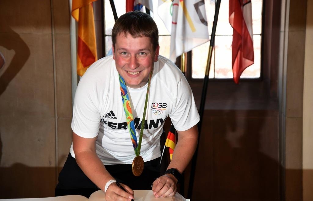Regensburger Schütze Christian Reitz könnte Fahne bei Olympia tragen ...