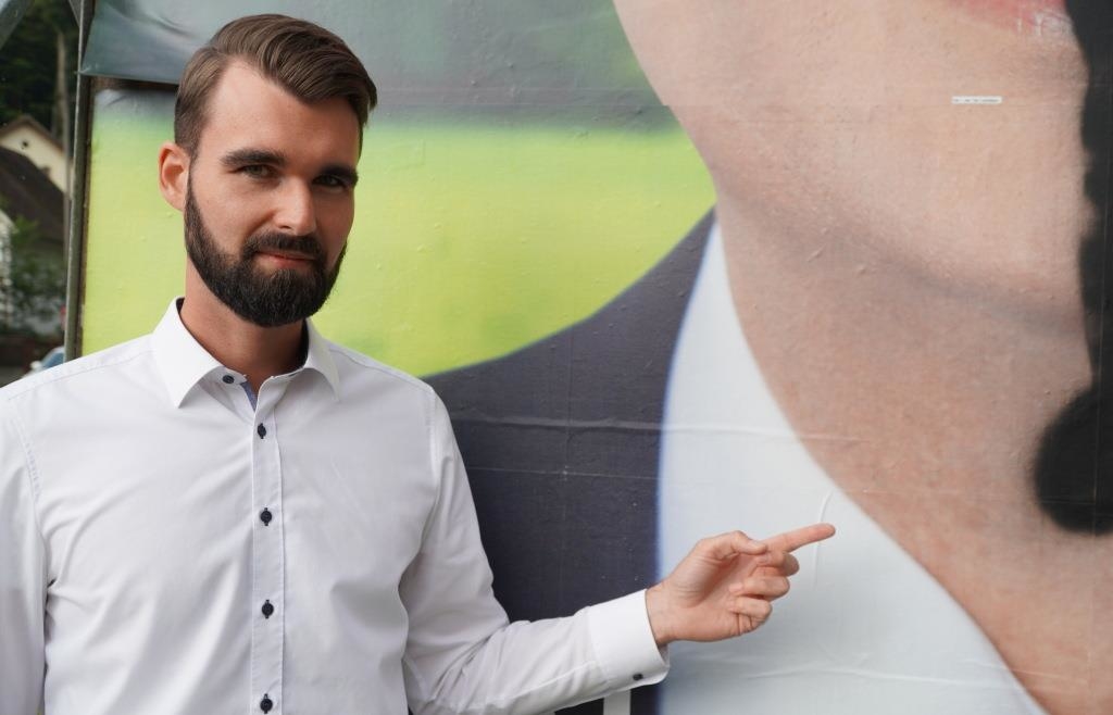 In Schwandorf wurden die Plakate mehrerer Parteien beschädigt: CSU erstattet Anzeige