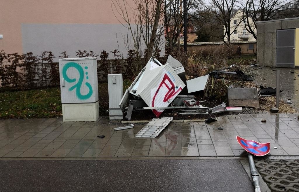 Hoher Schaden bei Unfall in der Gumpelzhaimerstraße in Regensburger