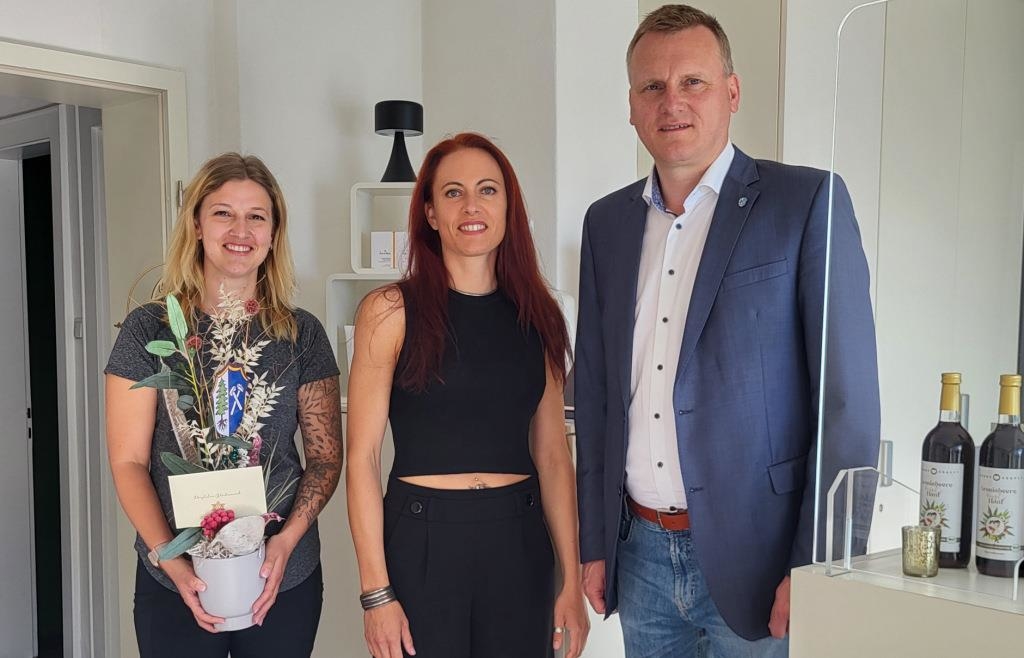 Neue private Physiotherapie in Maxhütte-Haidhof: Linda Linder will ...
