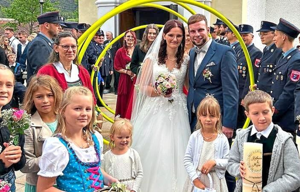 Katharina und Mario Muth sagten in der St. Michael Kirche in Rimbach „Ja“