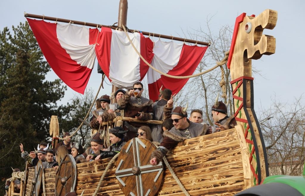 So schön war‘s in Köfering: Newsblog mit Bildern vom Faschingszug