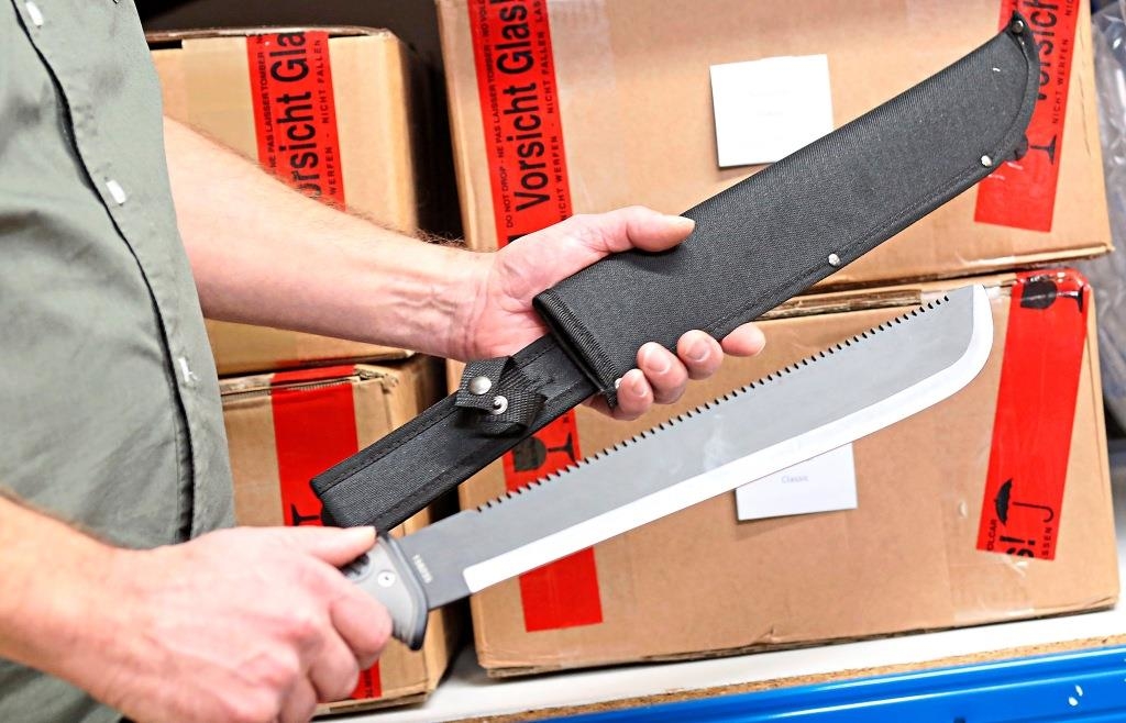 Ermittlungen nach Macheten-Angriff dauern an – Tatverdächtige vernommen