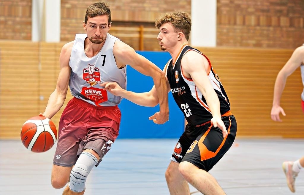 Fünf Spieler sind nicht genug: Chamer Luchse verlieren in Notbesetzung