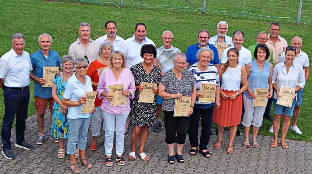 TSG zeichnet verdiente Mitglieder aus