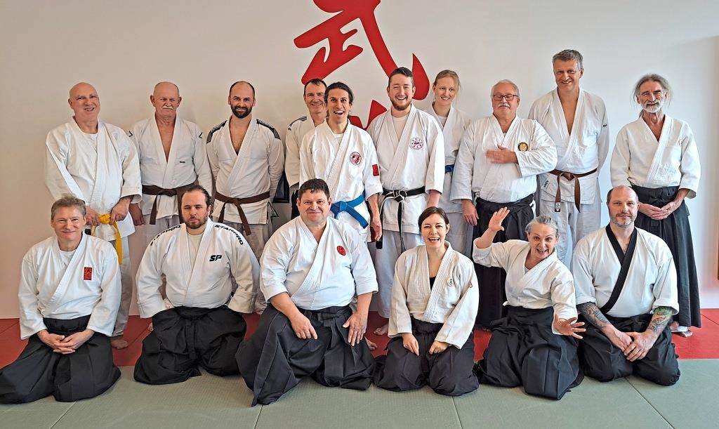 Aikijitsu machte den Anfang