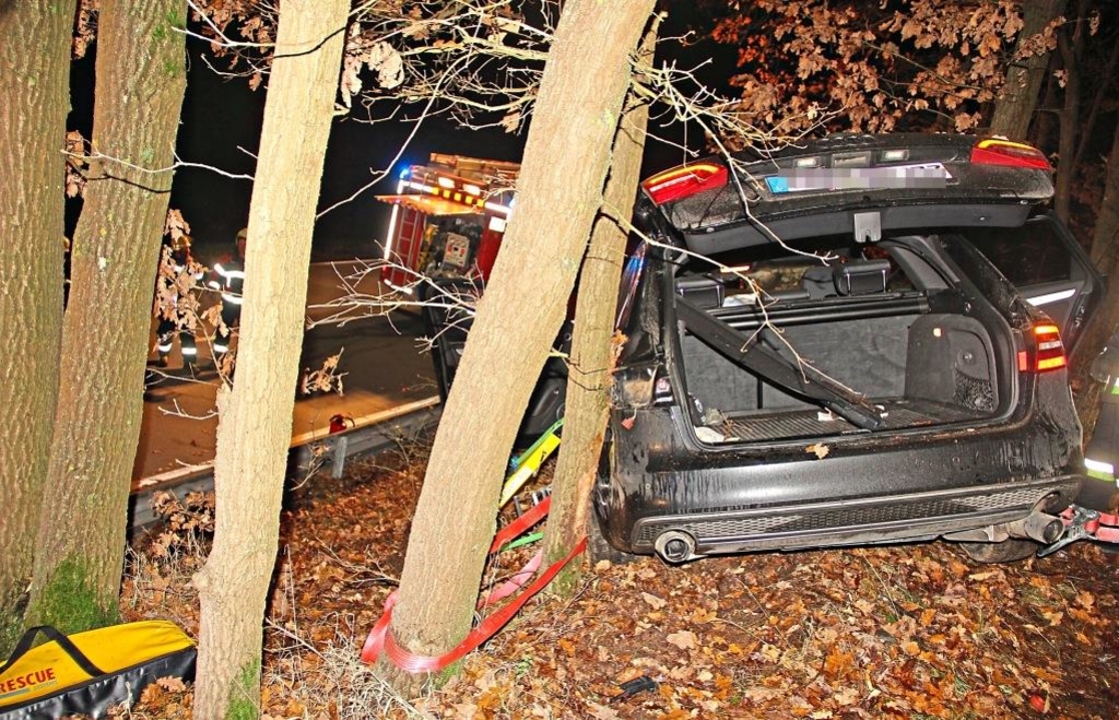 Mann erlitt beim Fahren medizinischen Notfall und kam von der Straße ab