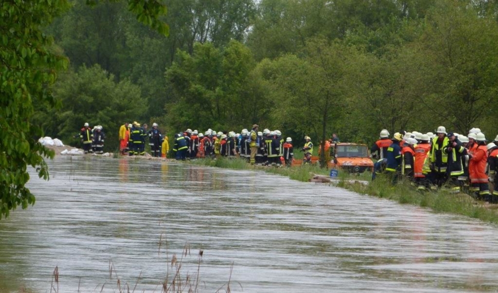 Rückblick mit Bildergalerie: Hochwasser 2013 in Bad Gögging und Eining