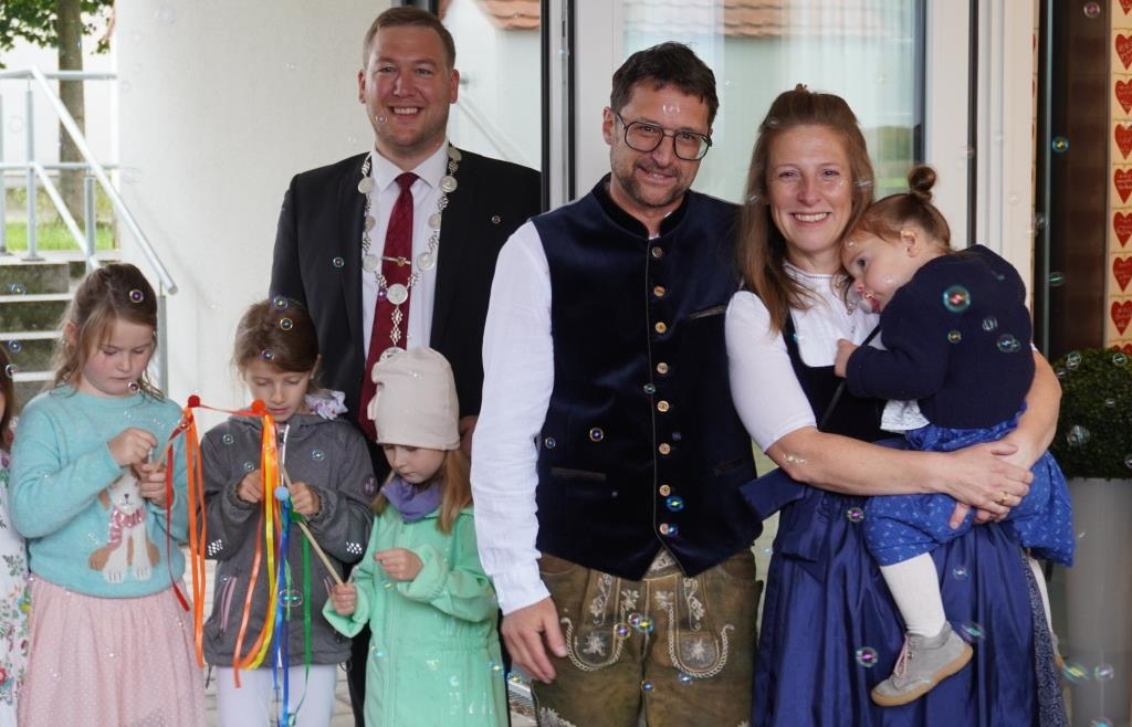 Porno erome priscila we started to embrace and peck while