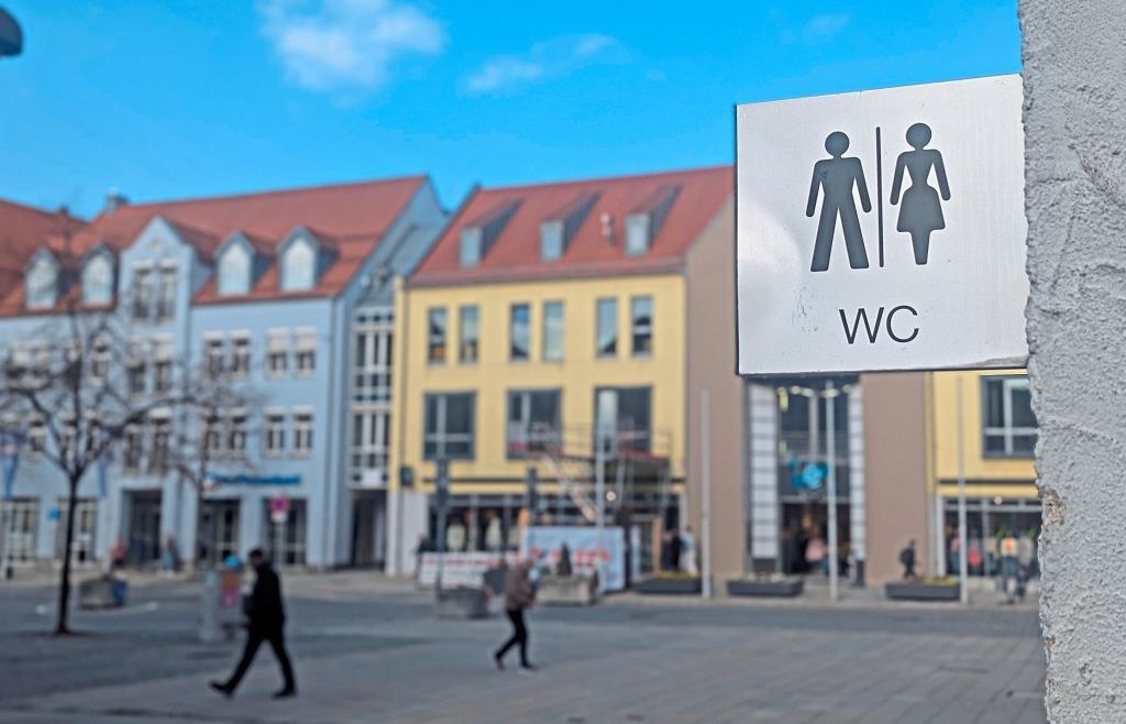 Wenn der Kunde dringend eine Toilette sucht – Neumarkter appelliert an ...