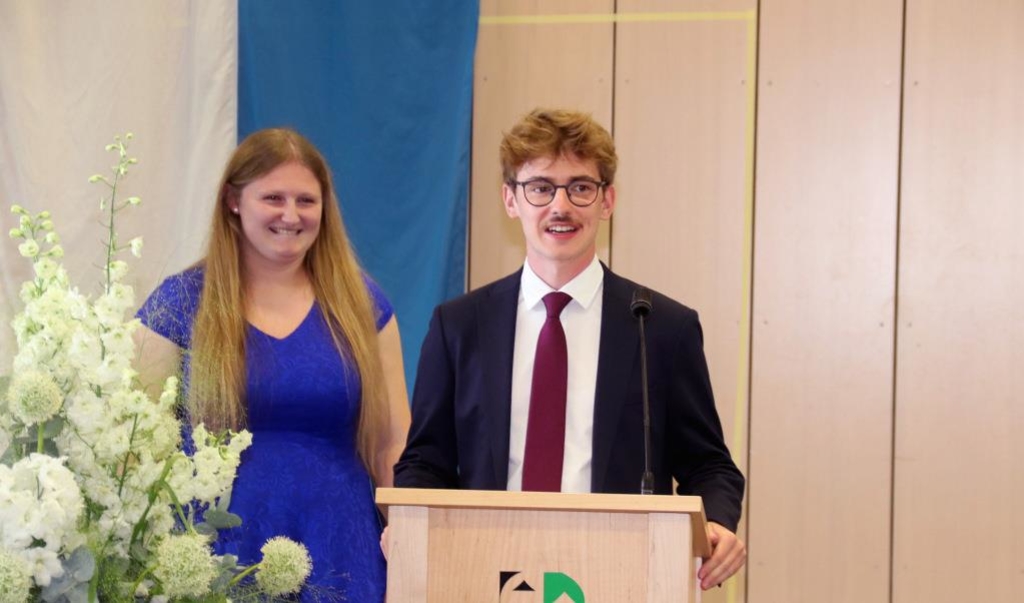 70 Abiturienten wurden am Benedikt-Stattler-Gymnasium in Bad Kötzting ...