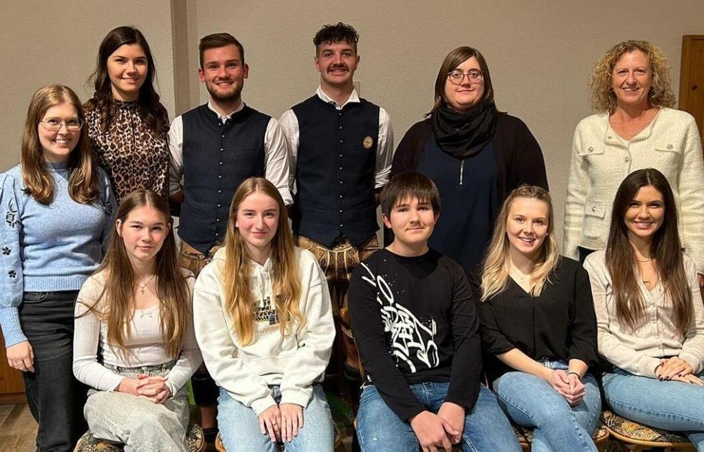 Tobias Ippisch bleibt Vorsitzender der Kirwaleit in Wackersdorf-Heselbach