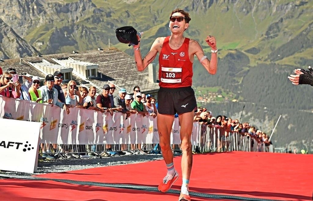 Erik Hille vom TV Burglengenfeld wird Zweiter beim Jungfrau-Marathon ...