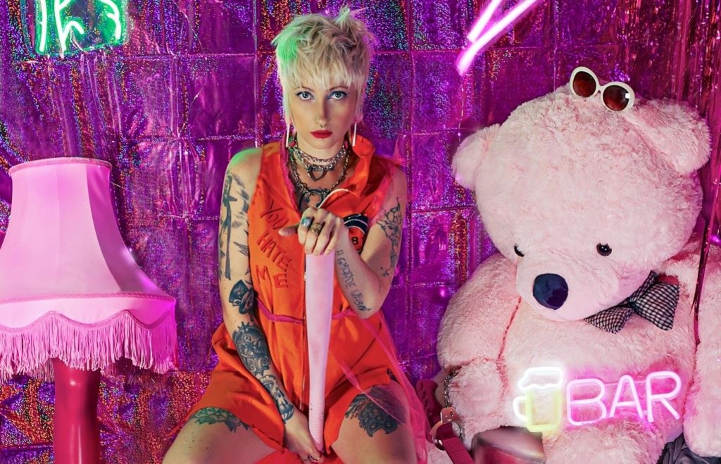 Julia Melzers Biografie ist Trainspotting auf Oberpfälzisch