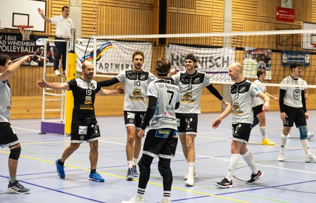 Bayernligavolleyballer des TSV Abensberg lösen TSV Zirndorf II an der ...
