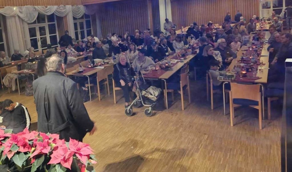 Viele Helfer ermöglichen Einsamen und Bedürftigen in Neumarkt ein ...