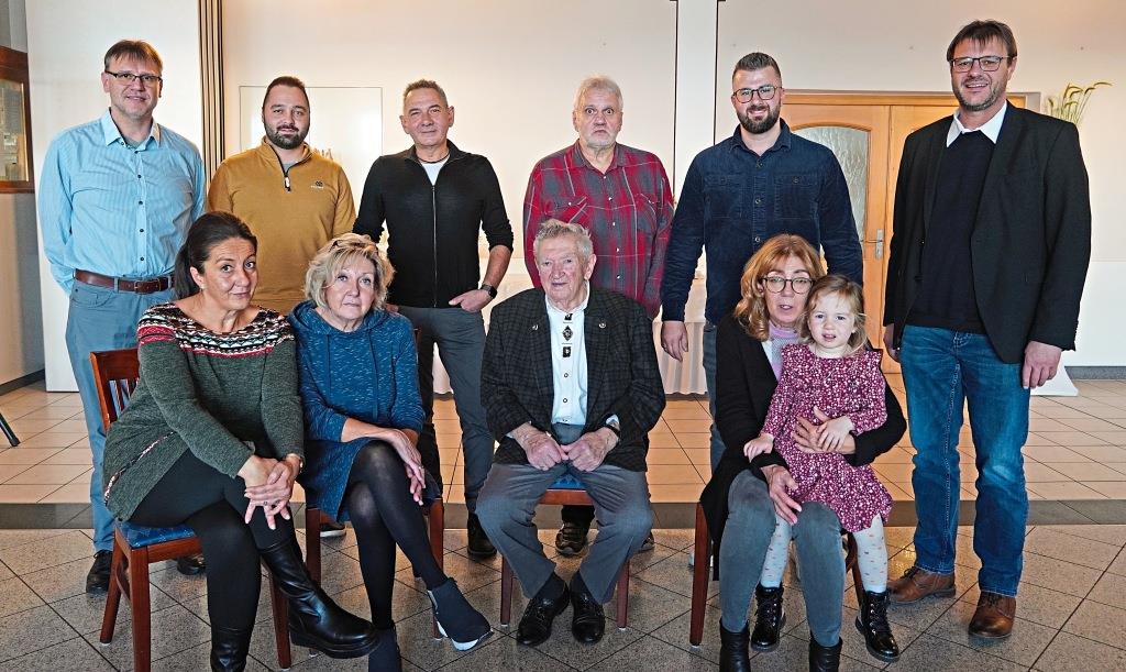 Sechsfacher Opa feiert 85.